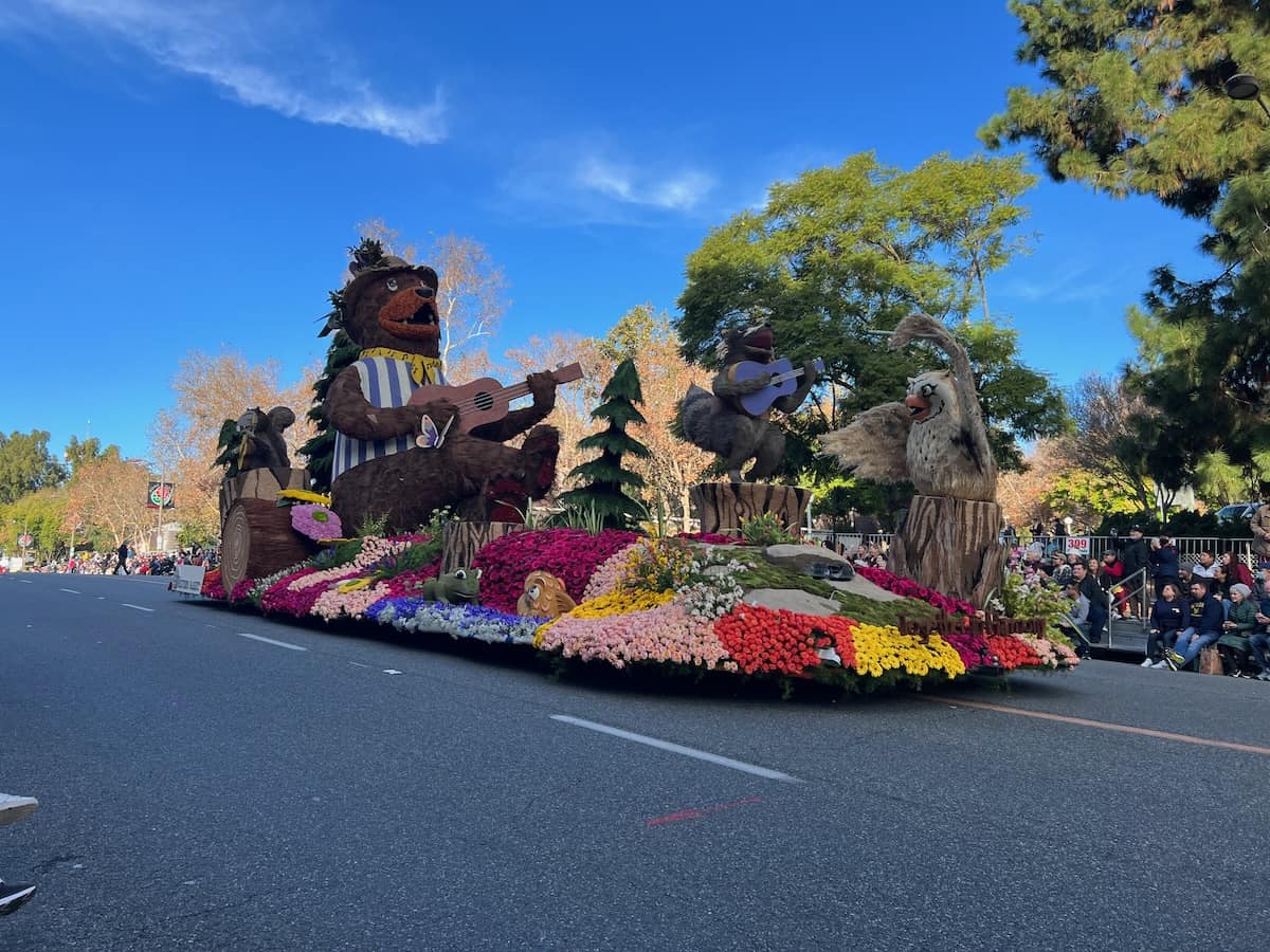The Ultimate Rose Parade and Rose Bowl First-Time Visitor Guide